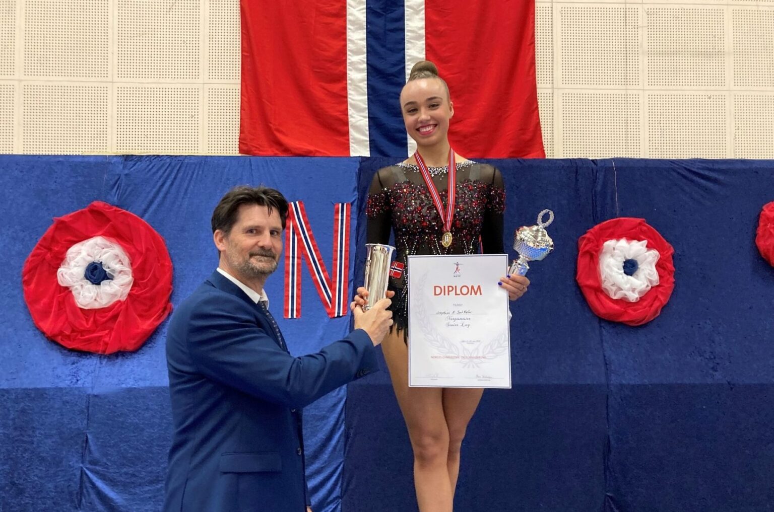 Fjerde kongepokal til Josephine! — Norges Gymnastikk og Turnforbund